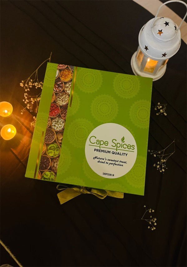 Cape Spices Dry Fruits Hamper containing Cashews, Almonds, Figs ...
